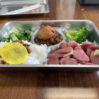 TUGO TEA HOUSE - Updated January 2025 - 407 Photos & 201 Reviews - 1285 ...