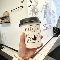 BREW BOX - Updated June 2025 - 132 Photos & 152 Reviews - 131-2 Essex ...
