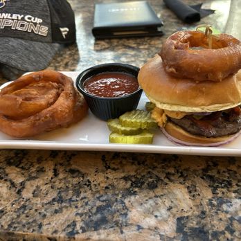 BRU BURGER BAR - INDIANAPOLIS - Updated July 2025 - 1436 Photos & 1913 ...