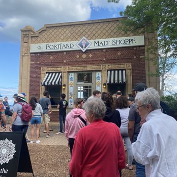 THE PORTLAND MALT SHOPPE - Updated September 2025 - 95 Photos & 118 ...