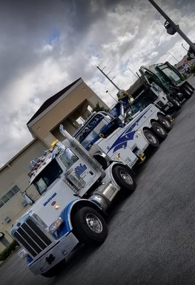 J & J TOWING - Updated July 2025 - 29 Photos & 45 Reviews - 5613 NW 8th ...