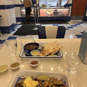 BORRACHITO TAQUERIA & SPIRITS - Updated January 2026 - 148 Photos & 107 ...