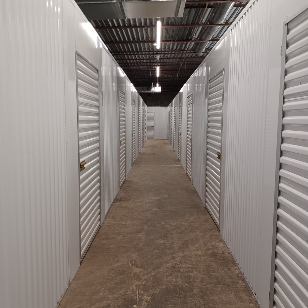 ROCKY GLENN MINI STORAGE - 11 Photos - 3617 W Harmon Hwy, Peoria, IL - Yelp