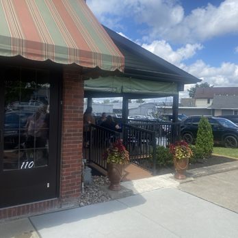 FIGMOR CAFE AND EATERY - Updated May 2025 - 132 Photos & 101 Reviews ...