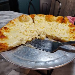 CRUST KITCHEN - Updated August 2025 - 754 Photos & 1182 Reviews - 1201 ...