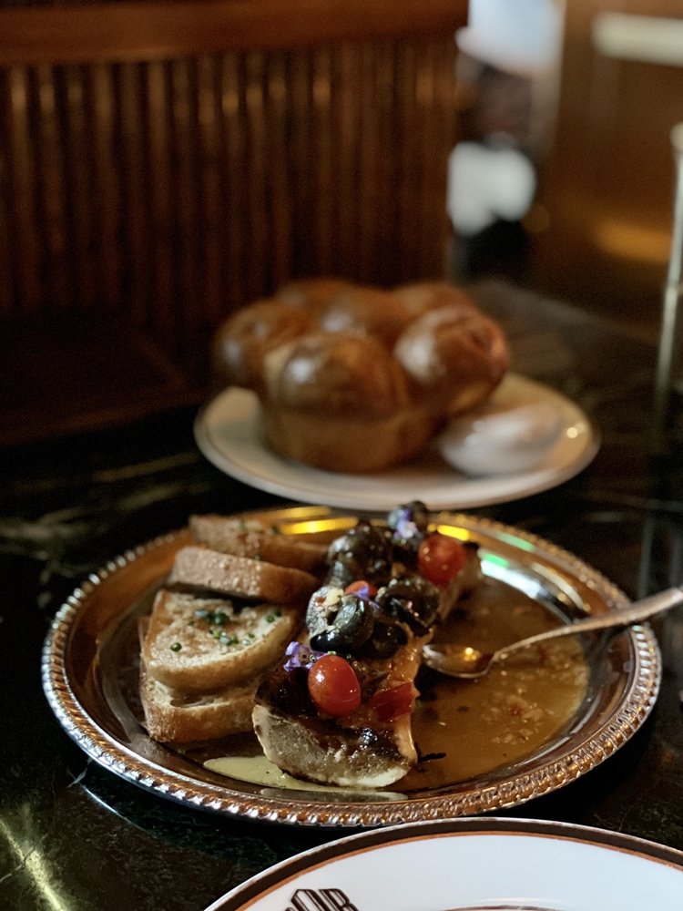 BORN & RAISED - $$$$ - 5090 Photos & 2317 Reviews - 1909 India St, San ...