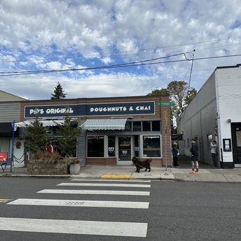 PIP’S ORIGINAL DOUGHNUTS & CHAI - Updated January 2025 - 4858 Photos ...