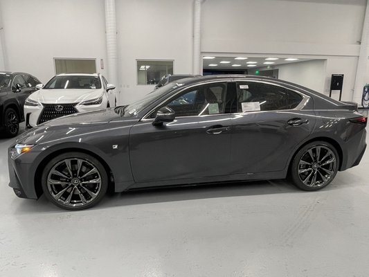 Jim Falk Lexus of Beverly Hills - Trusted Since 1995 - Updated July ...