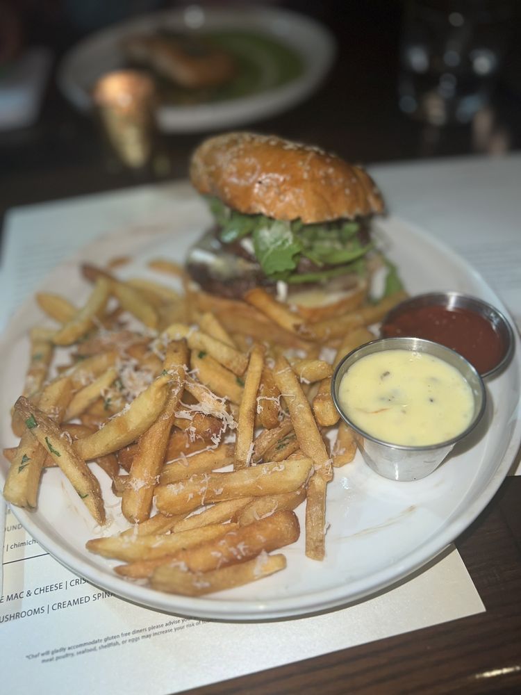 SQUARE 1682 - Updated August 2024 - 421 Photos & 432 Reviews - 121 S ...