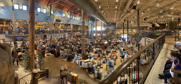 BASS PRO SHOPS - Updated July 2025 - 80 Photos & 46 Reviews - 101 Bass ...