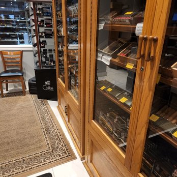 METRO CIGAR - Updated December 2025 - 126 Photos & 23 Reviews - 126A ...