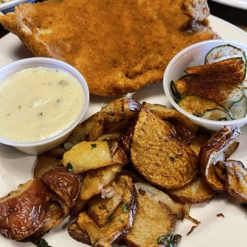 EDELWEISS BIERGARTEN - Updated January 2026 - 776 Photos & 657 Reviews ...