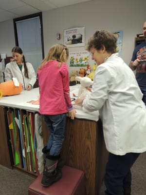 VILLA PARK PUBLIC LIBRARY - Updated October 2025 - 14 Photos & 11 ...