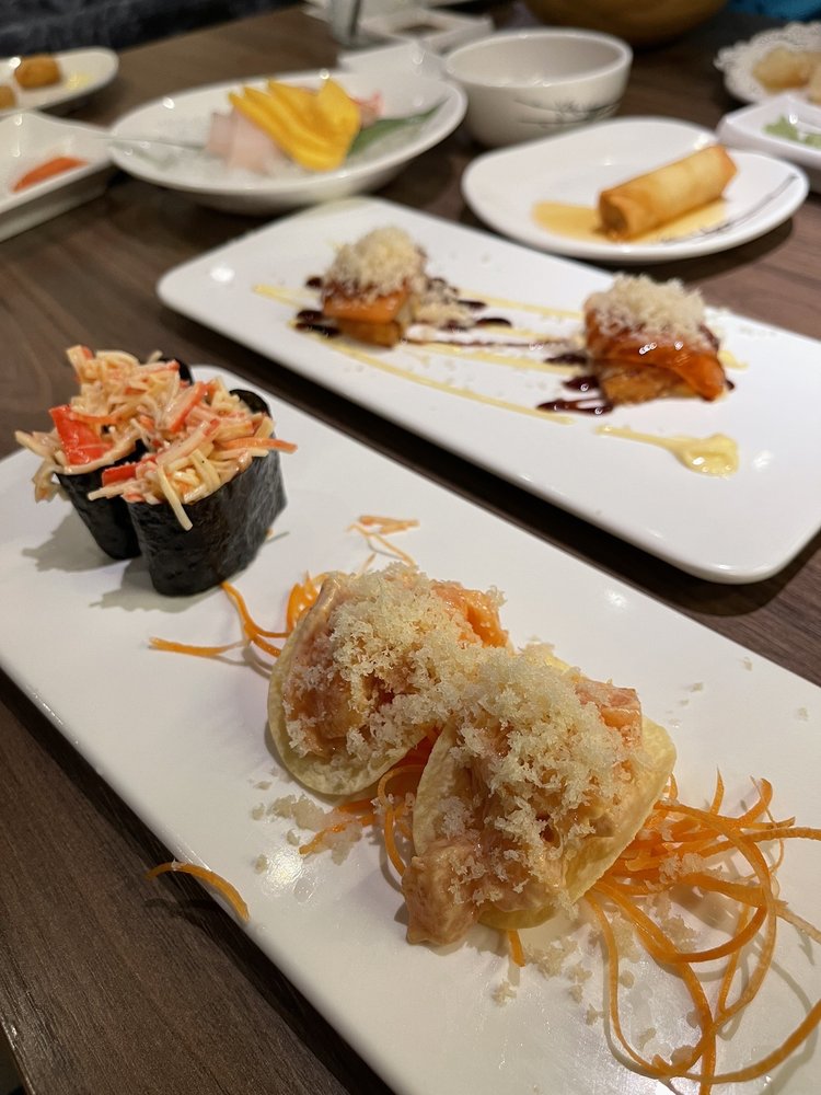 WIND JAPANESE AND THAI nearby at 7566 Transit Rd, Buffalo, New York ...