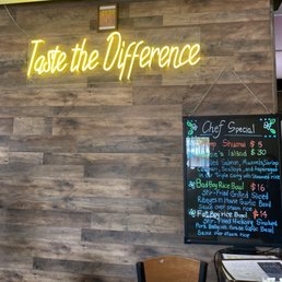 TRINITY STREET FOOD - Updated December 2025 - 381 Photos & 210 Reviews ...