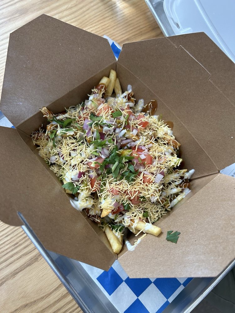 YETI KITCHEN - Updated August 2025 - 325 Riverfront Dr, Lansing, Michigan - Himalayan/Nepalese ...