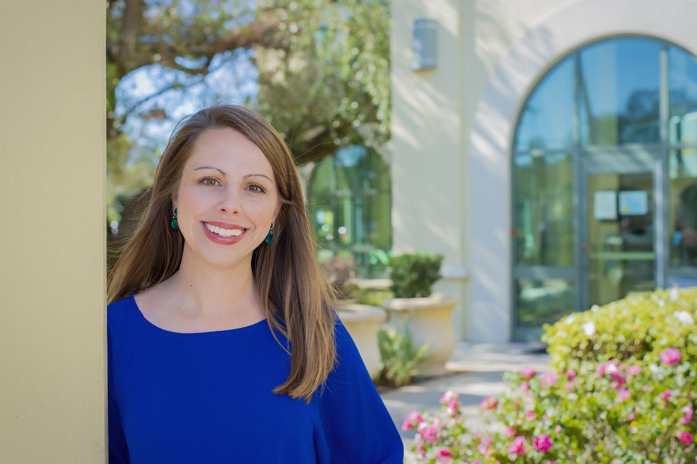 SUSAN KAYLOR - CENTURY 21 REAL ESTATE - Contact Agent - 1585 Gulf ...