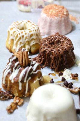 THE PEACH COBBLER LADY - Updated December 2025 - 11 Photos - 9934 Jones ...