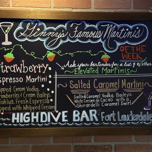 KIM’S ALLEY BAR - Updated July 2024 - 20 Photos & 65 Reviews - 1920 E ...