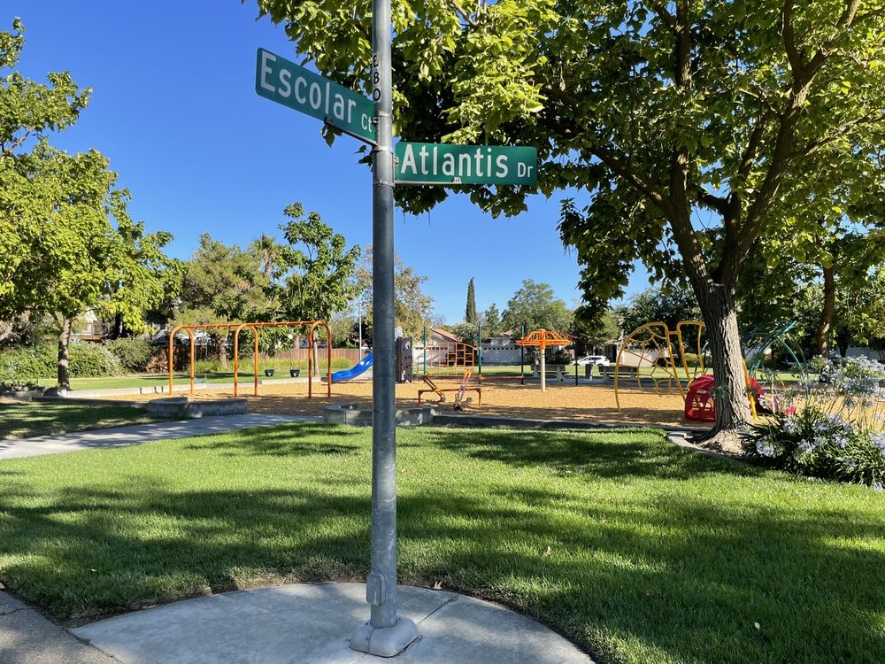 ATLANTIS PLAYGROUND - 11 Photos - Parks - 4330 Atlantis Dr, Davis, CA ...