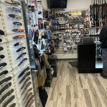 ELITE ARMORY - Updated January 2026 - 58 Photos & 225 Real Reviews ...