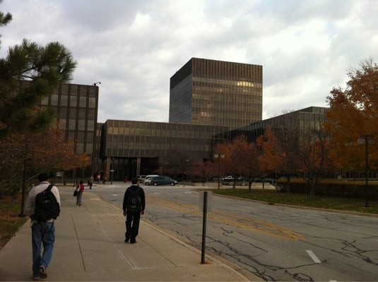 STATE FARM CORPORATE OFFICE - 32 Photos & 198 Reviews - Bloomington ...