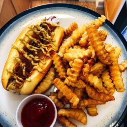 THE DOG DEN - Updated June 2024 - 219 Photos & 138 Reviews - 1 Main St ...