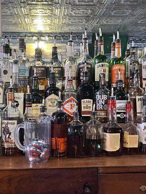 CORK HARBOUR PUB - Updated May 2024 - 34 Photos & 14 Reviews - 181 43rd ...