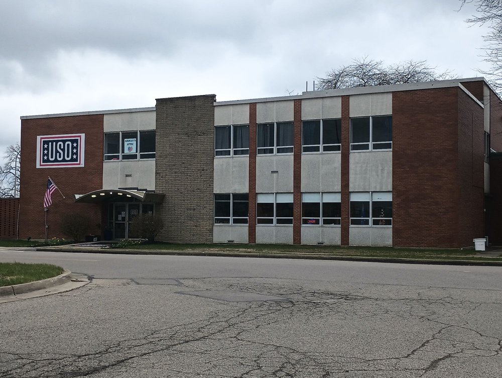 WRIGHT-PATTERSON USO - Updated March 2025 - 17 Photos - 2221 Birch St ...