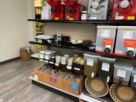 LIFESOURCE NATURAL FOODS - Updated December 2025 - 168 Photos & 108 ...