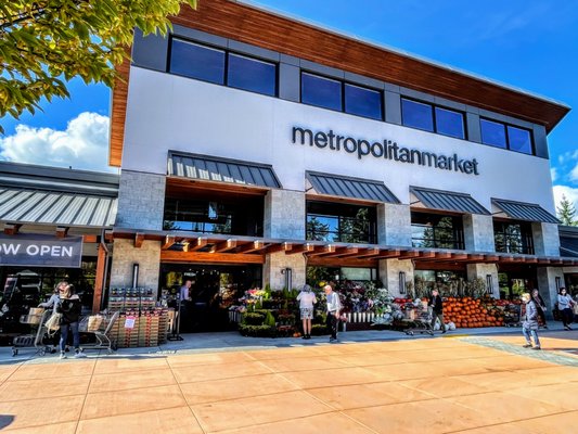 METROPOLITAN MARKET - Updated October 2025 - 125 Photos & 64 Reviews ...