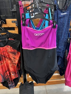 SLS CENTRE - Updated January 2026 - 11 Photos - 800 Griffin Road E ...