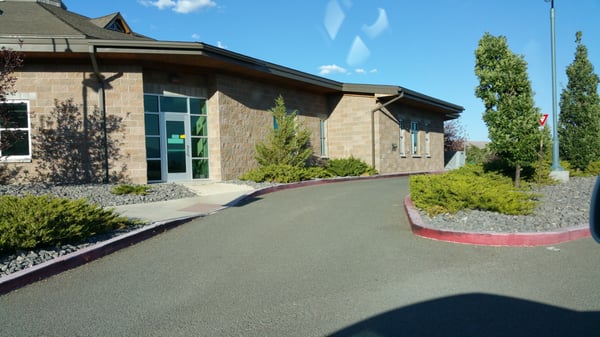 SPANISH SPRINGS LIBRARY - Updated October 2025 - 48 Photos & 27 Reviews ...
