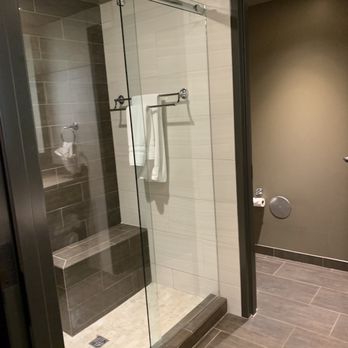 CHEROKEE CASINO & HOTEL ROLAND - Updated December 2025 - 65 Photos & 59 ...