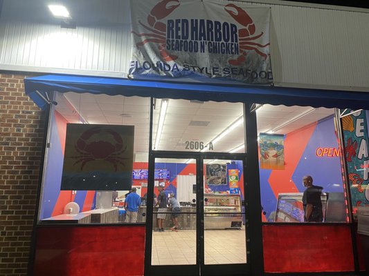 RED HARBOR SEAFOOD N CHICKEN - 12 Photos & 10 Reviews - Seafood - 2606A ...
