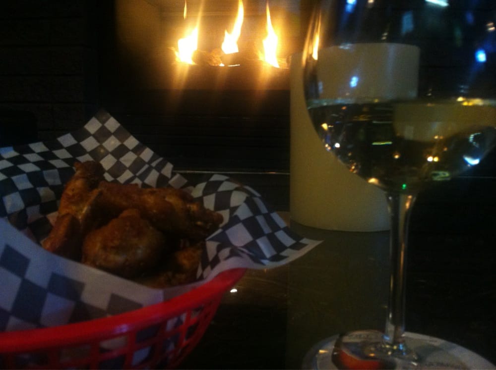 DOMS GASTROPUB - Updated April 2026 - 109 2 Avenue Nw, Slave Lake ...