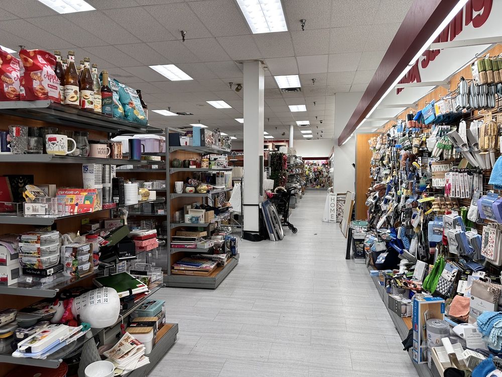 TJ MAXX - Updated December 2024 - 25 Photos & 45 Reviews - 9100 N ...