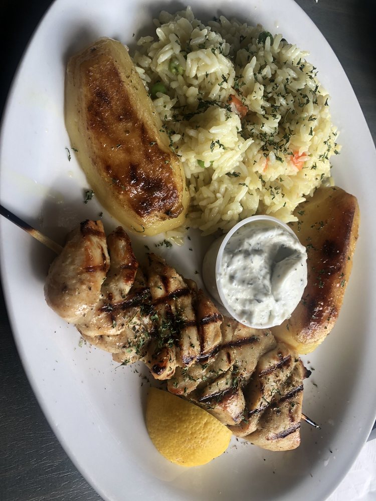 GREEK FELLAS RESTAURANT - Updated July 2024 - 18 Reviews - 11008 River ...
