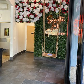 CON AZUCAR CAFE - Updated May 2024 - 1052 Photos & 555 Reviews - 101 E ...