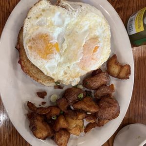 ROOM 39 - 374 Photos & 440 Reviews - 1719 W 39th St, Kansas City ...