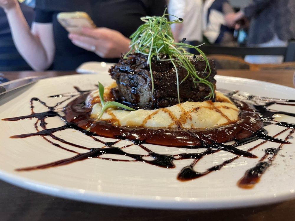 CURATE - 127 Photos & 75 Reviews - 2930 Plaza Dr, Springfield, Illinois ...