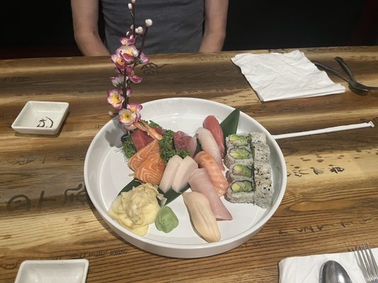 ATAMI GRILL & SUSHI - 110 Photos & 93 Reviews - 3600 Dallas Hwy ...