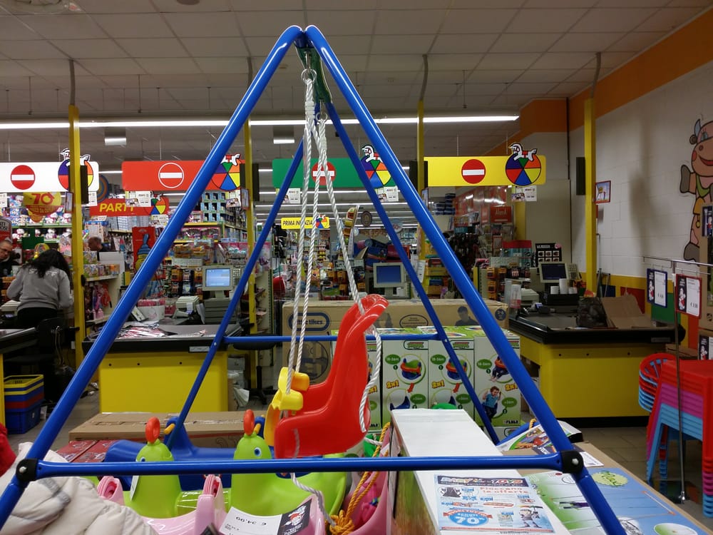 TOYS - Parco Commerciale da Vinci, Fiumicino, Roma, Italy - Toy Stores ...