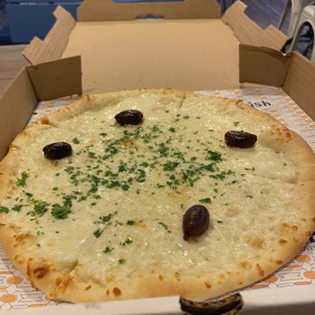 MANAKISH OVEN AND GRILL - 608 Photos & 479 Reviews - 2905 N Main St ...