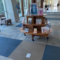 LARGO PUBLIC LIBRARY - 87 Photos & 31 Reviews - 120 Central Park Dr ...