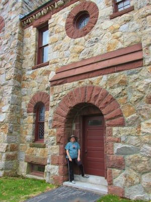 GALE FREE LIBRARY - Updated December 2025 - 33 Photos - 23 Highland St ...