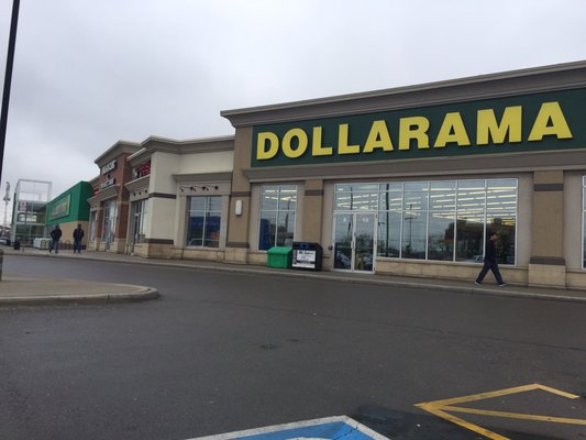 DERRY VILLAGE SQUARE - Updated December 2025 - 7070 St Barbara ...