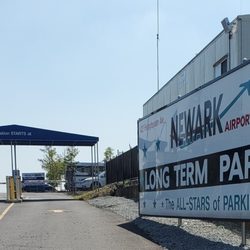 NEWARK AIRPORT LONG TERM PARKING - 48 Photos & 494 Reviews - 422 ...