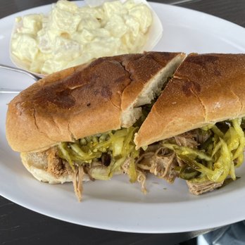 3 LEGGED PIG BBQ - Updated December 2025 - 109 Photos & 143 Reviews ...