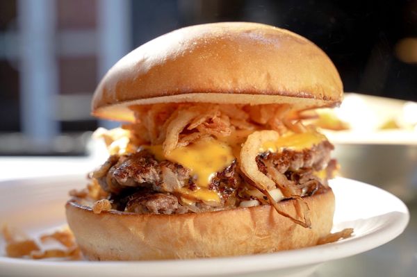 SOCIETY BURGER - 272 Photos & 195 Reviews - Burgers - 1419 E 15th St ...